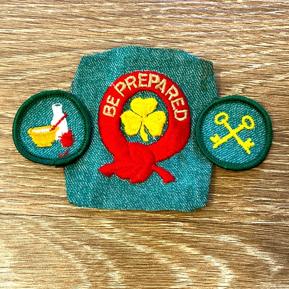Accessories | Vintage Junior Girl Scout Badges Patches Insignia Bundle ...